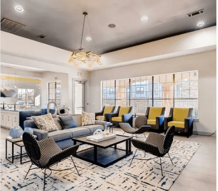 Midtown 905 | Off-Campus Housing