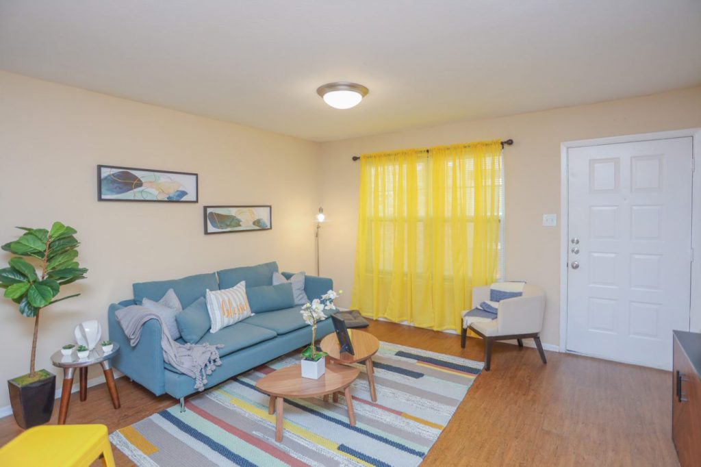 VENUE MODEL | Off-Campus Housing