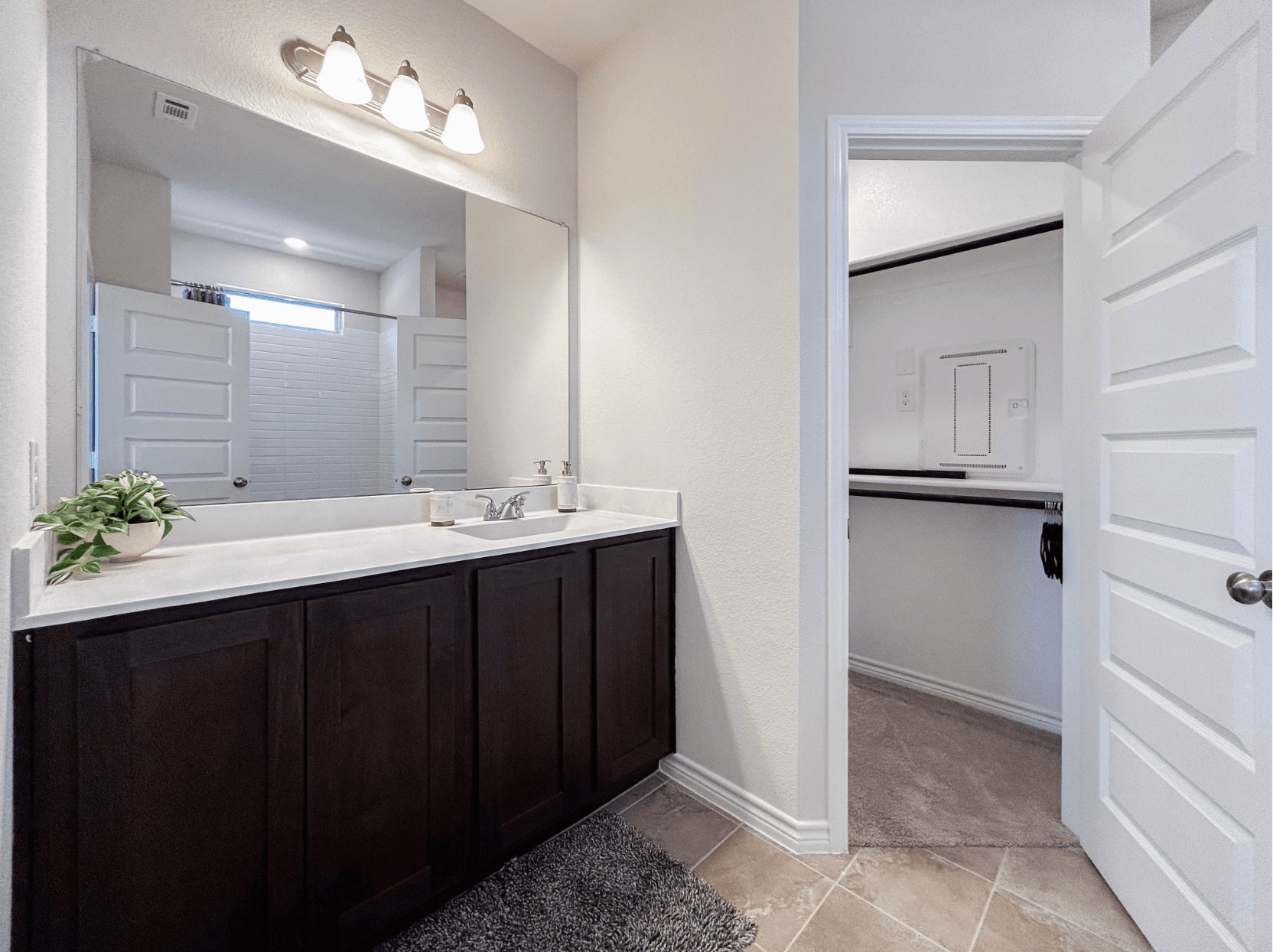 Eagle Cove | Off-Campus Housing