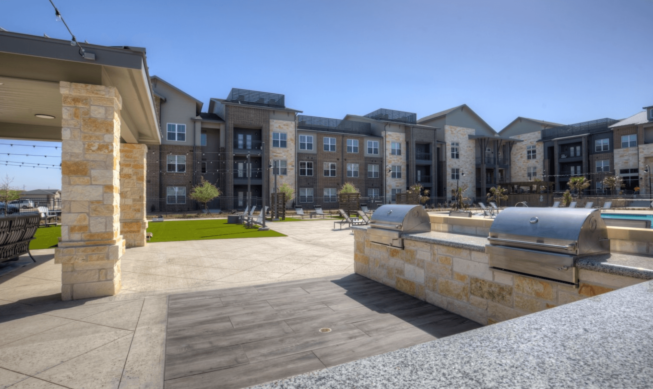 Eastpark | Off-Campus Housing