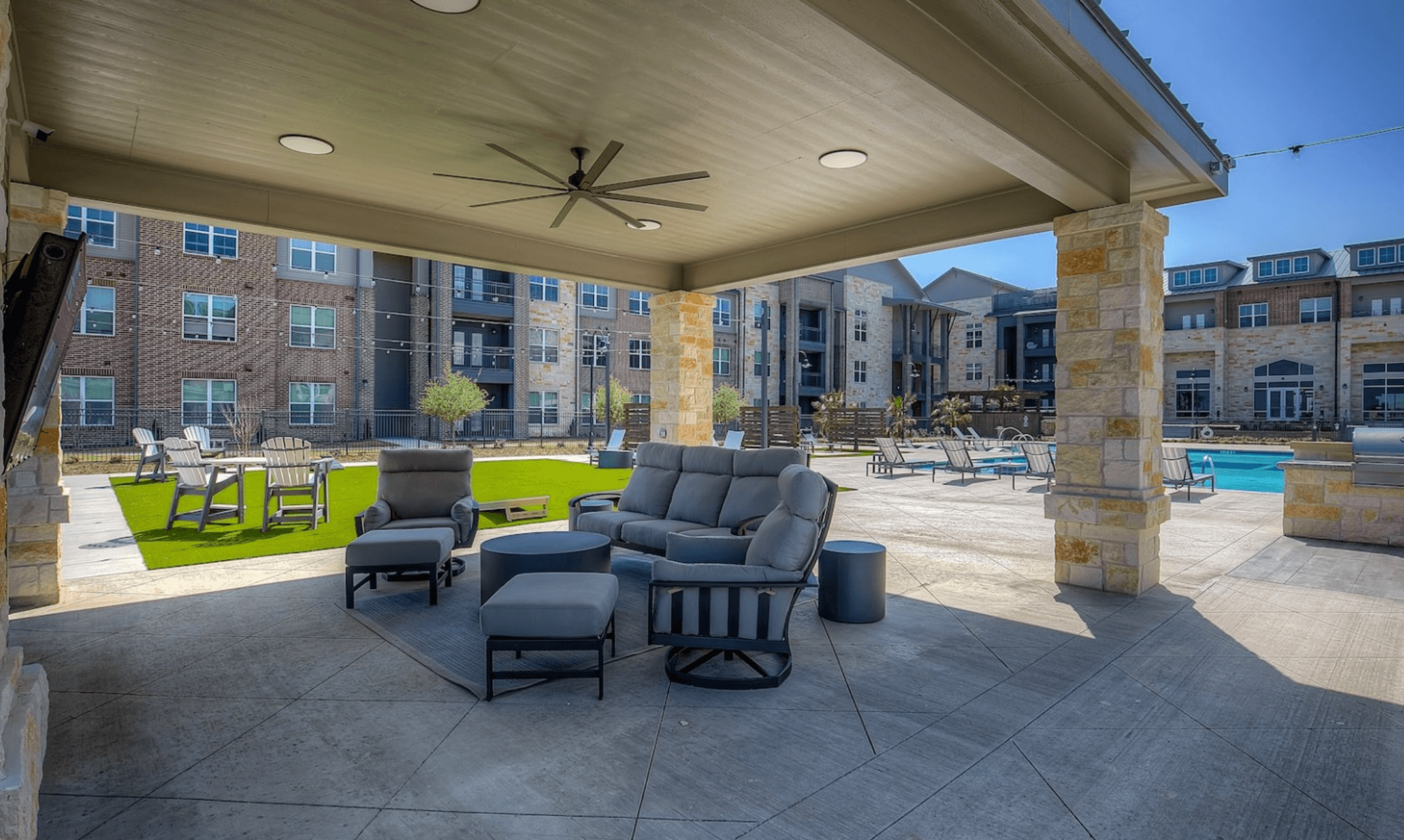 Eastpark | Off-Campus Housing